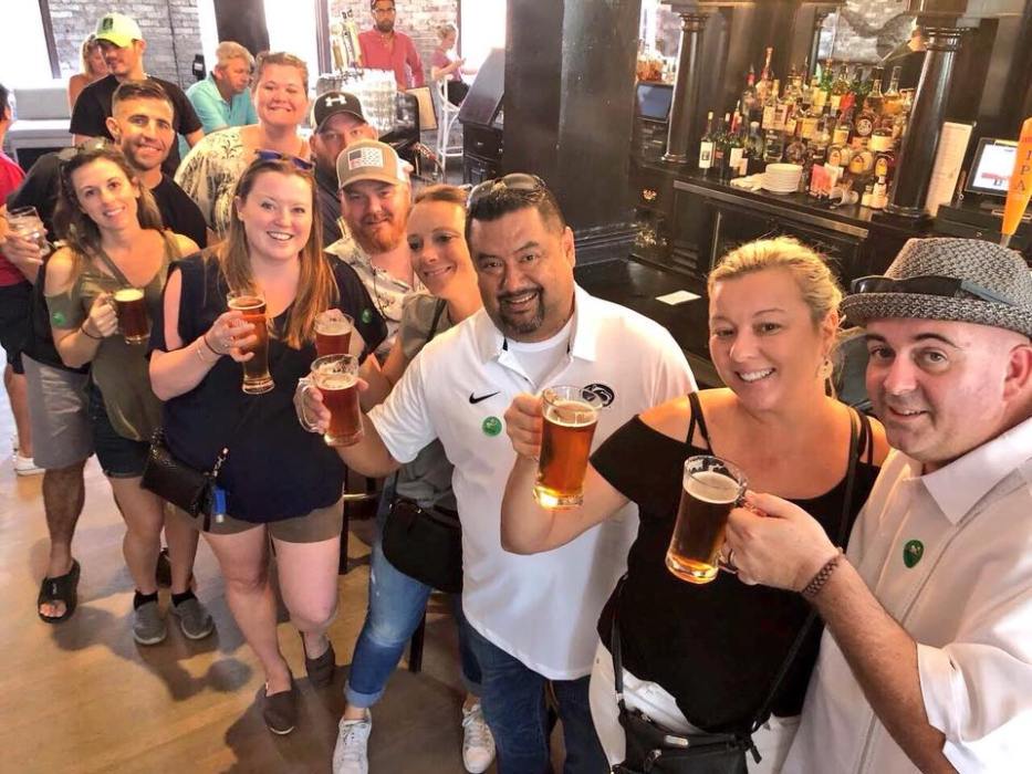 Philly Crawling | Philadelphia Bar Crawl & Tours